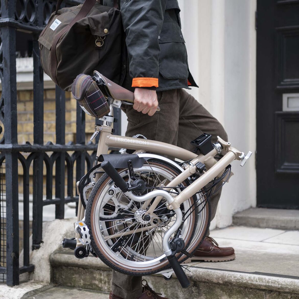 Barbour x Brompton FW22 – OVERSTANDARD – Culture & Creativity