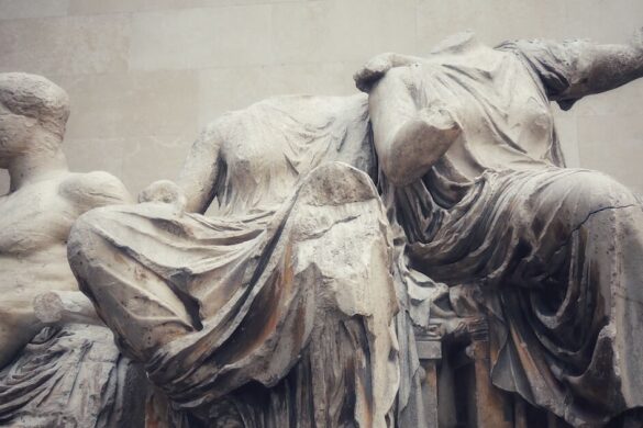 Laust Højgaard Talks About his Paintings, Getting Discovered & More ...